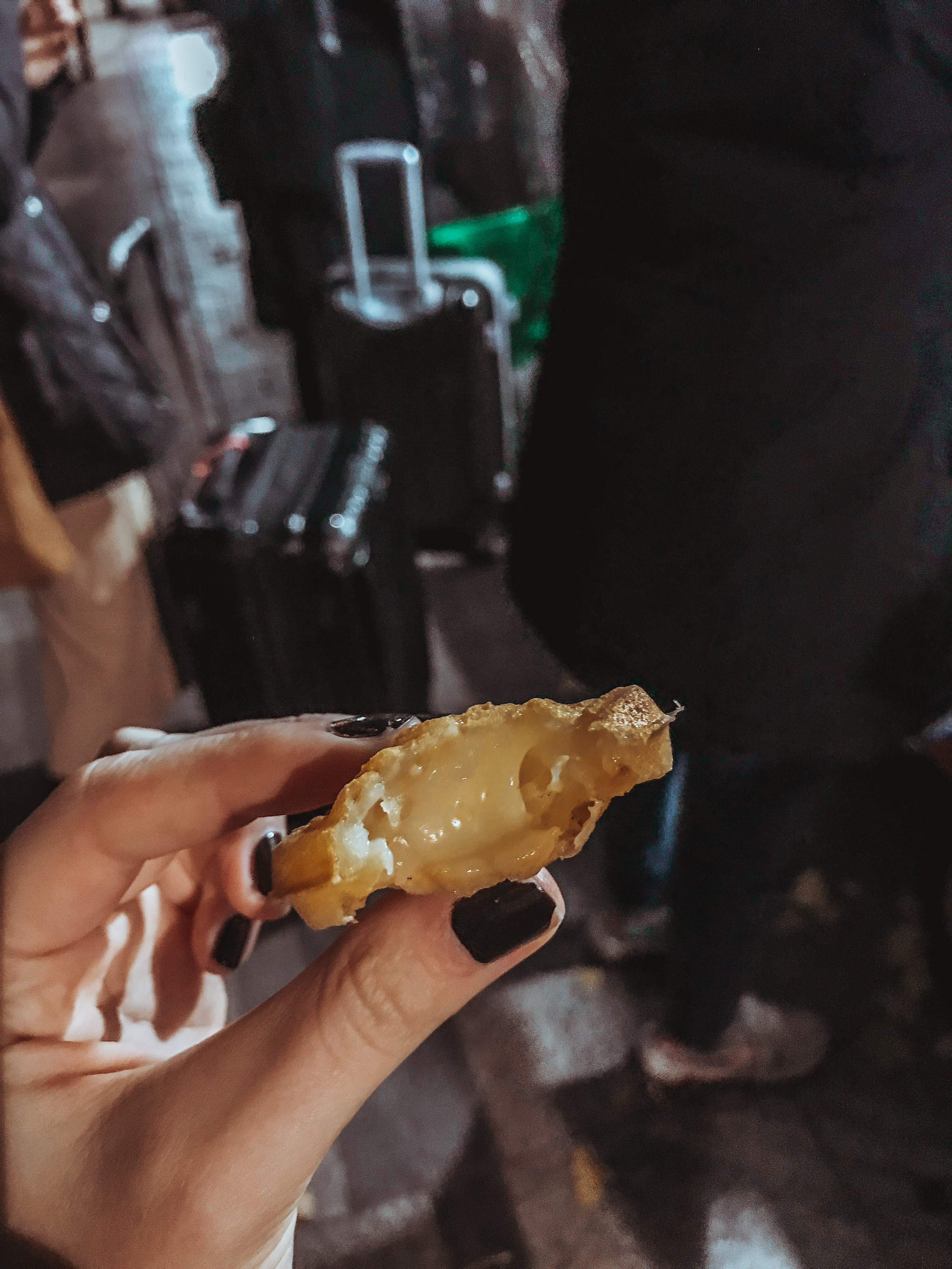 Bungeoppang Street Food: Korean Fish-Shaped Pastries • SVADORE