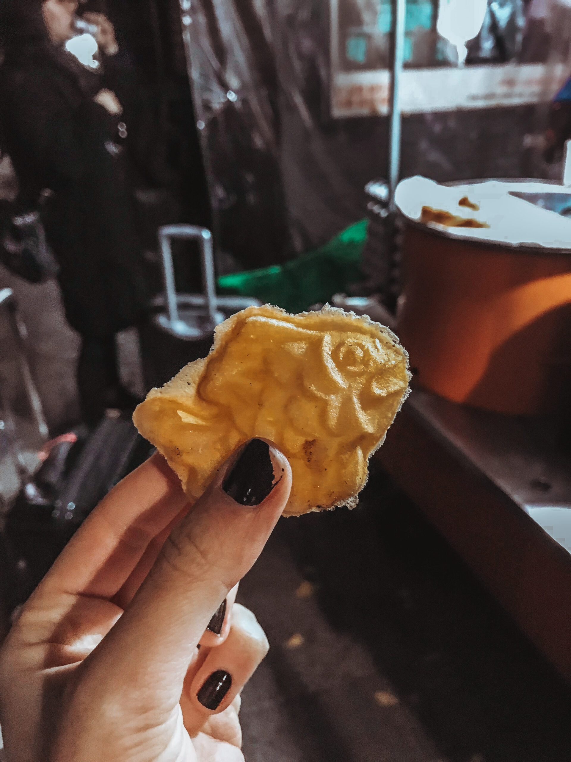 Bungeoppang Street Food: Korean Fish-Shaped Pastries • Svadore