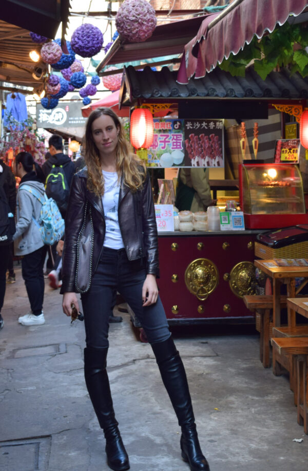 South Bund Fabric Market: The Best Stalls To Visit • Svadore