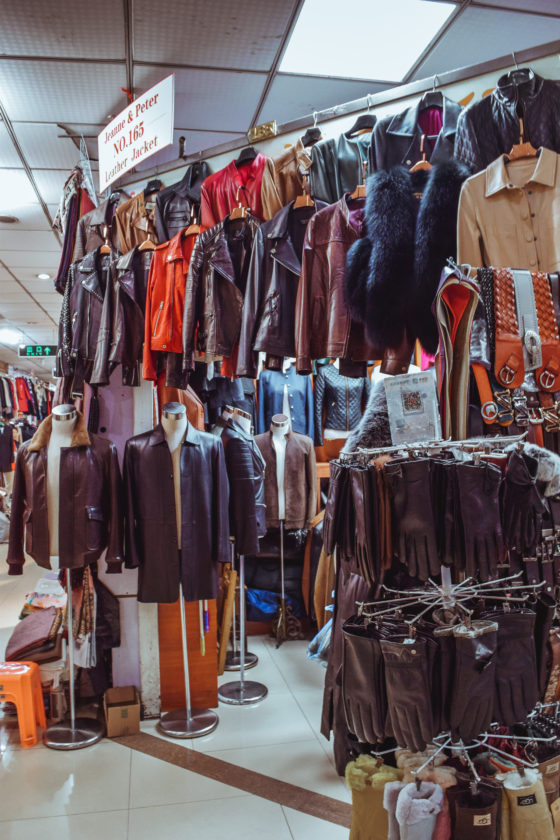 South Bund Fabric Market: The Best Stalls To Visit • Svadore
