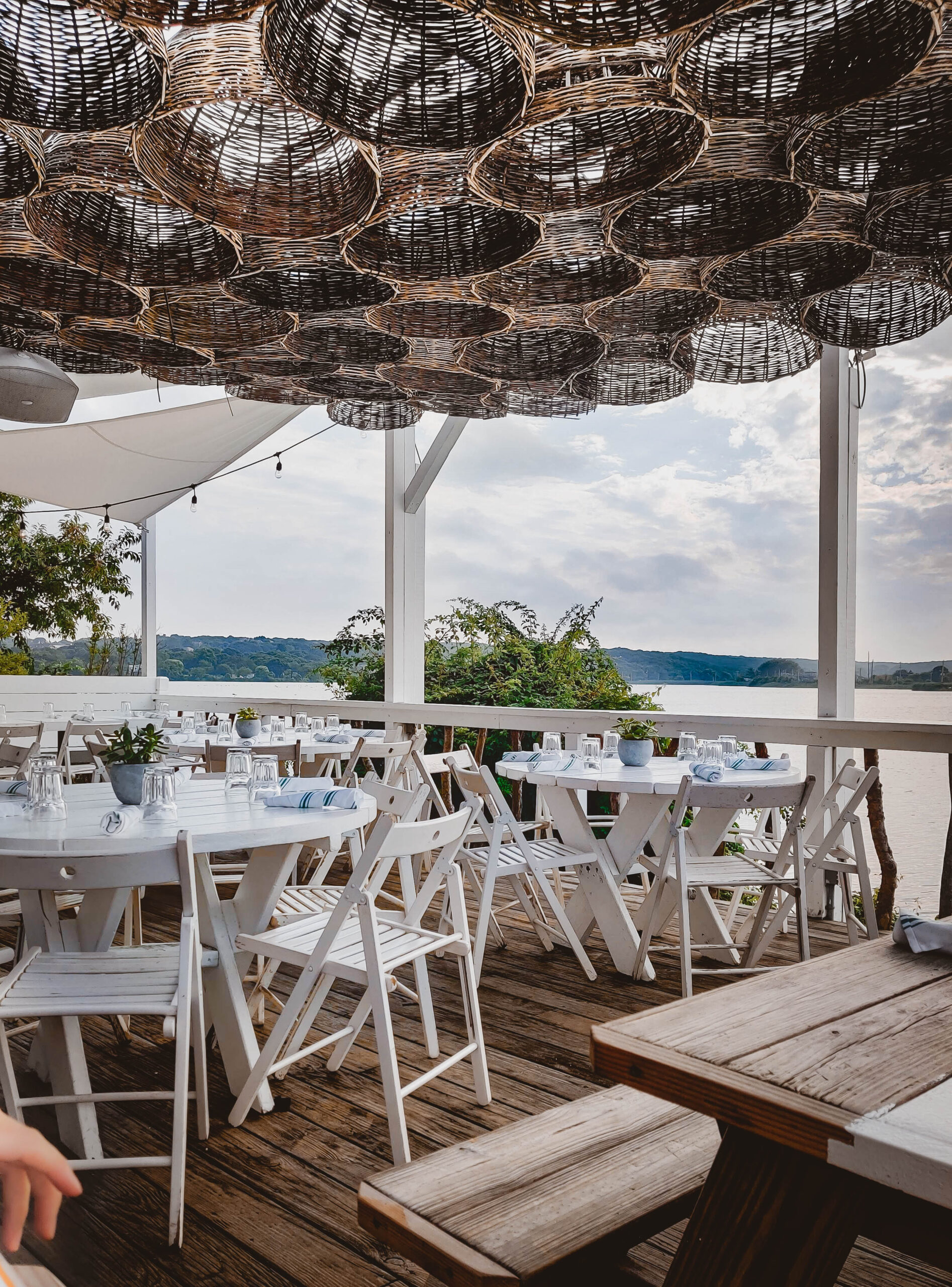 The Surf Lodge Restaurant and Live Music • Svadore