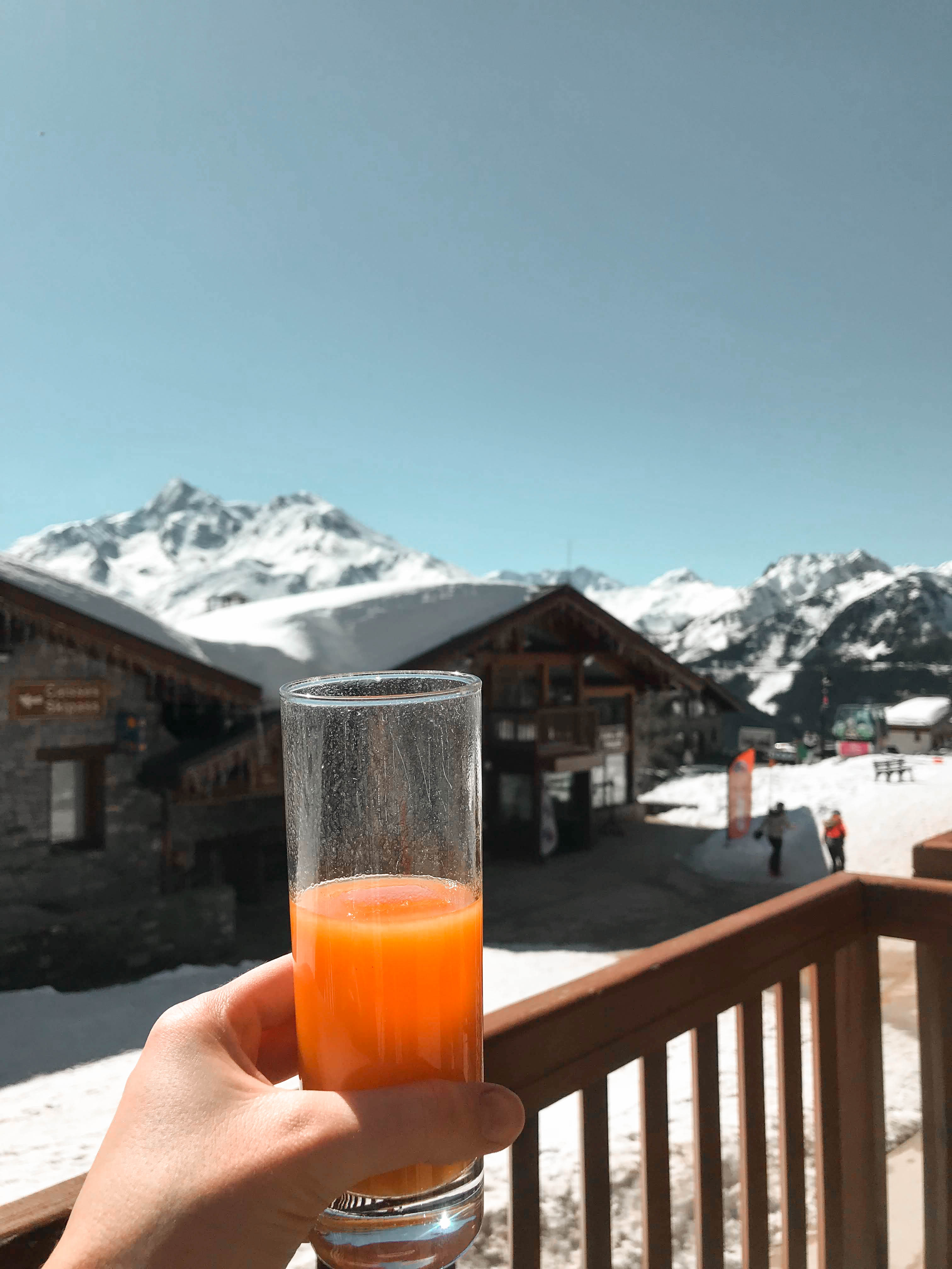 Best Skiing in the French Alps: A Beginner's Guide • Svadore